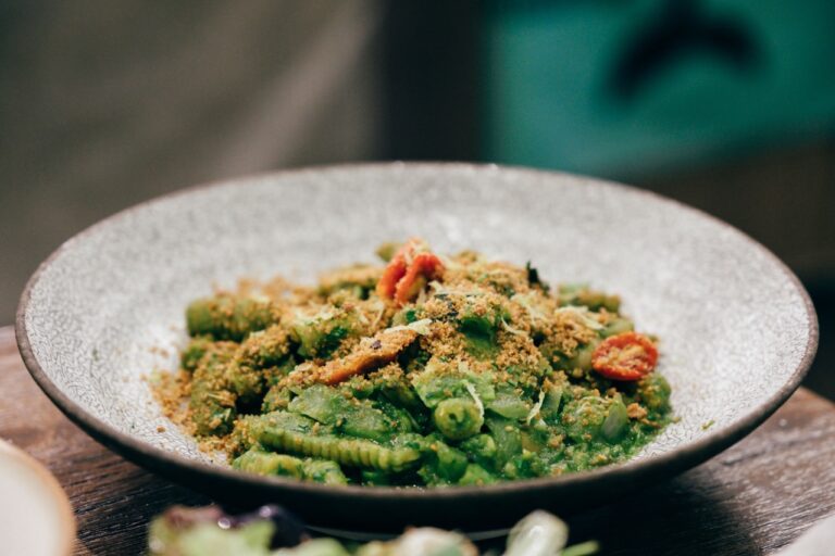 下港女子帶逛：友善食材入菜的新生活態度，台中西區的綠色餐廳三選 - 草悟系